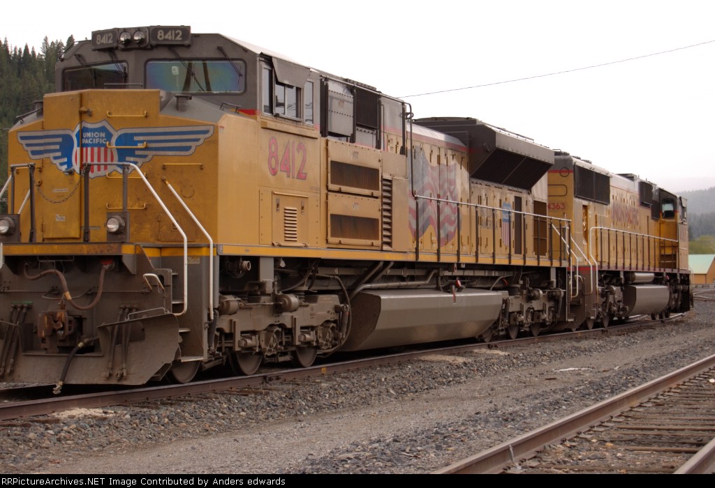 EMD SD70ACE
